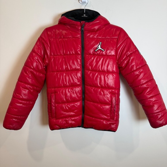 Jordan | Jackets & Coats | Jordan Puffer Jacket Red Youth Large Hooded ...